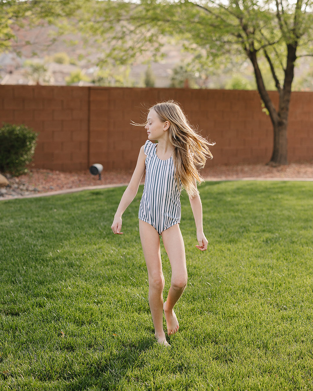 Arlo – Current Tyed